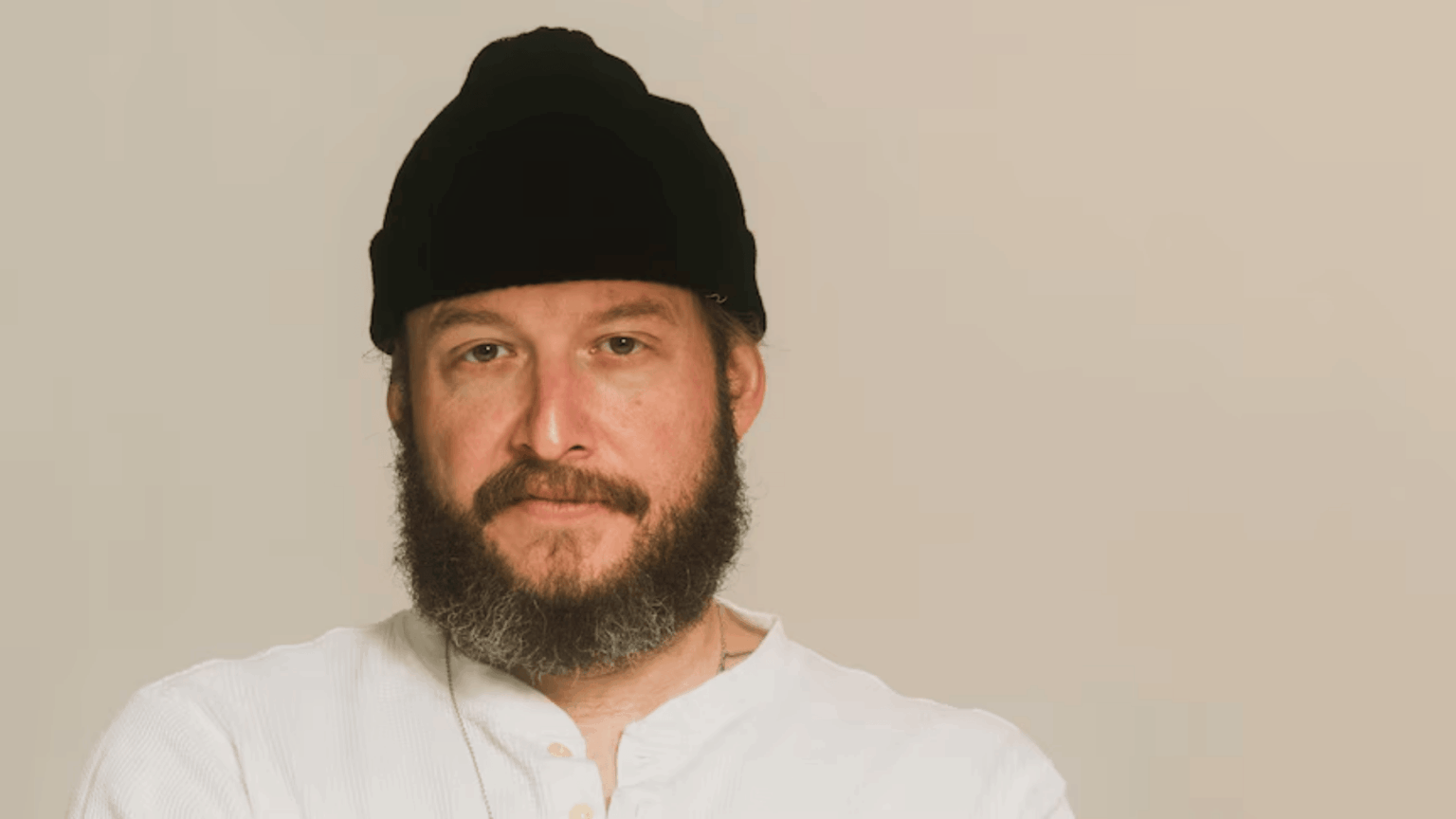 15 Indie Folk Artists Fans Can’t Stop Recommending Online - The Idolpad